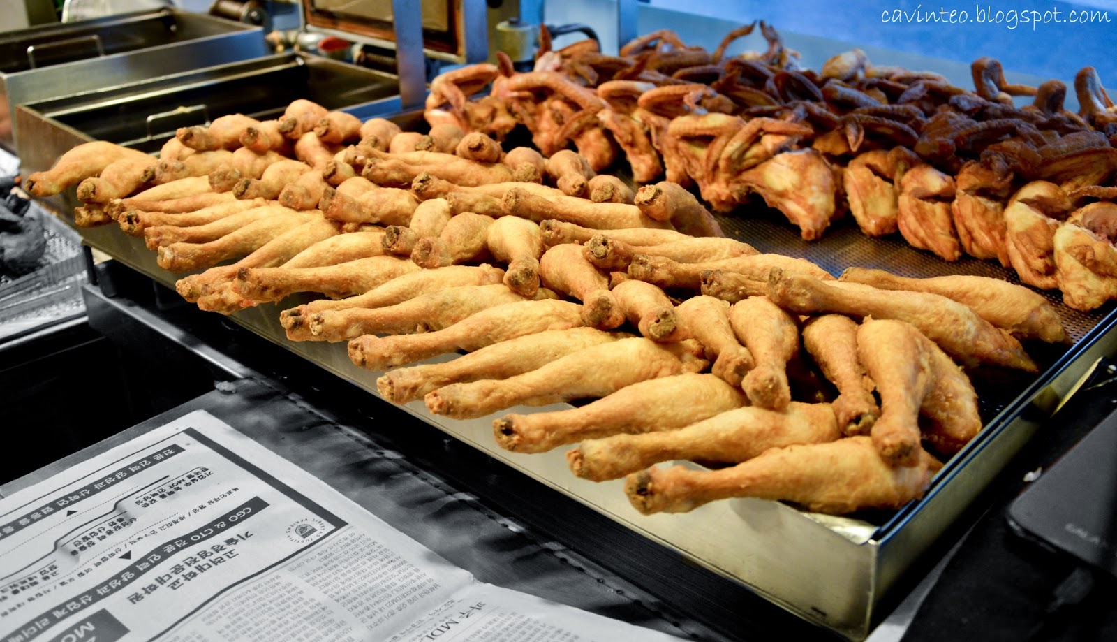 Entree Kibbles: Two Two Chicken (22치킨) - Authentic Korean Style Fried ...